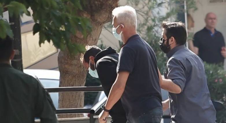 Βιασμός 12χρονης: 3.000 σελίδες η δικογραφία για τον 53χρονο - Έρχονται ...