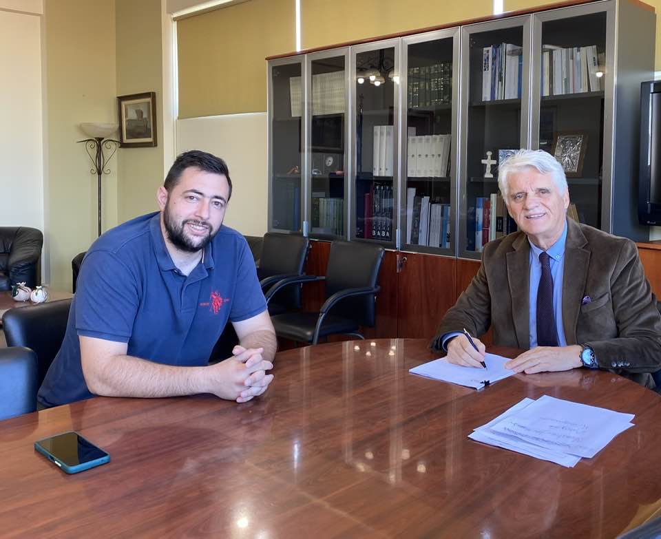 Ο Κωνσταντίνος Χριστόπουλος από τη Μιτόπολη στην παράταξη του Σπύρου ...