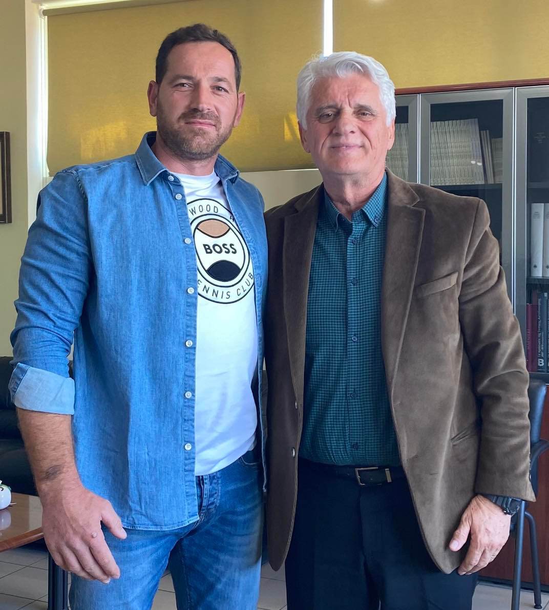 Ο Νίκος Νιφόρας από το Γομοστό υποψήφιος με τον Σπύρο Μυλωνά ...