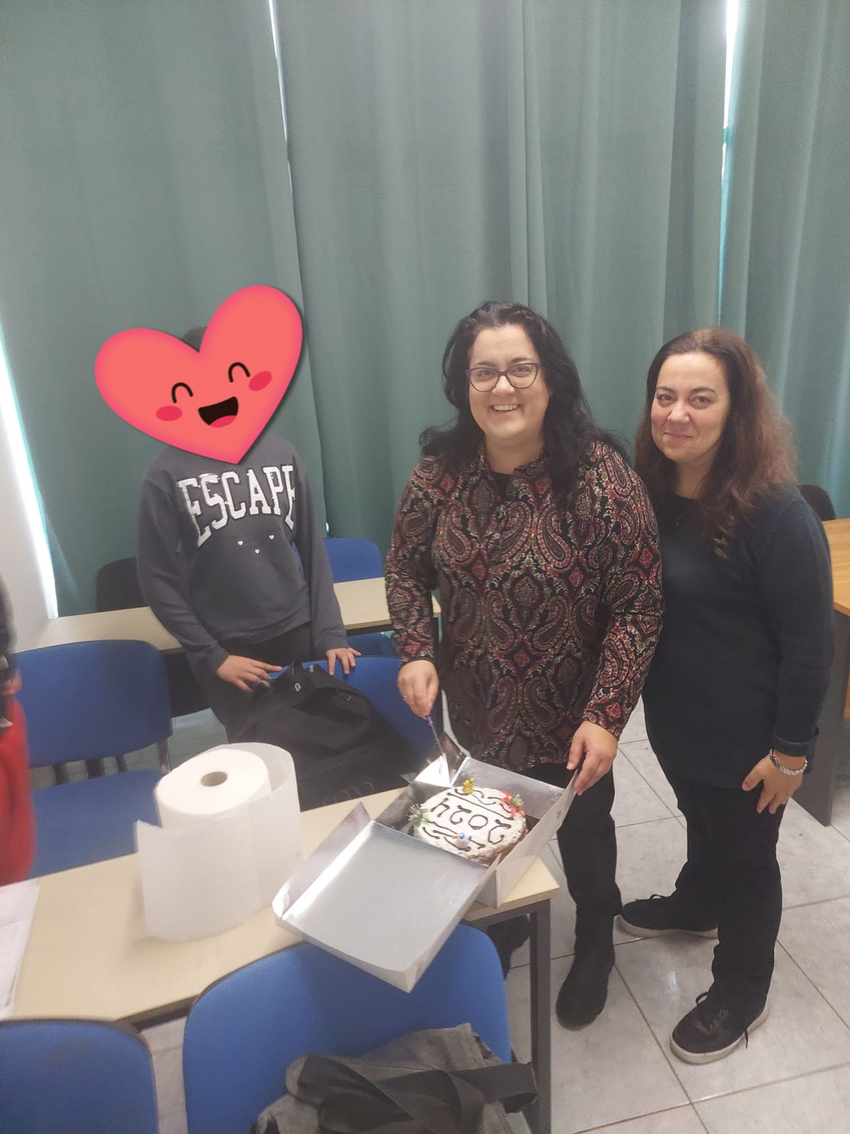 Κέντρα Ξένων Γλωσσών ΝΙΚΟΛΙΤΣΑ ΣΑΓΙΑ: Έκοψαν την πίτα τους στοχεύοντας ...